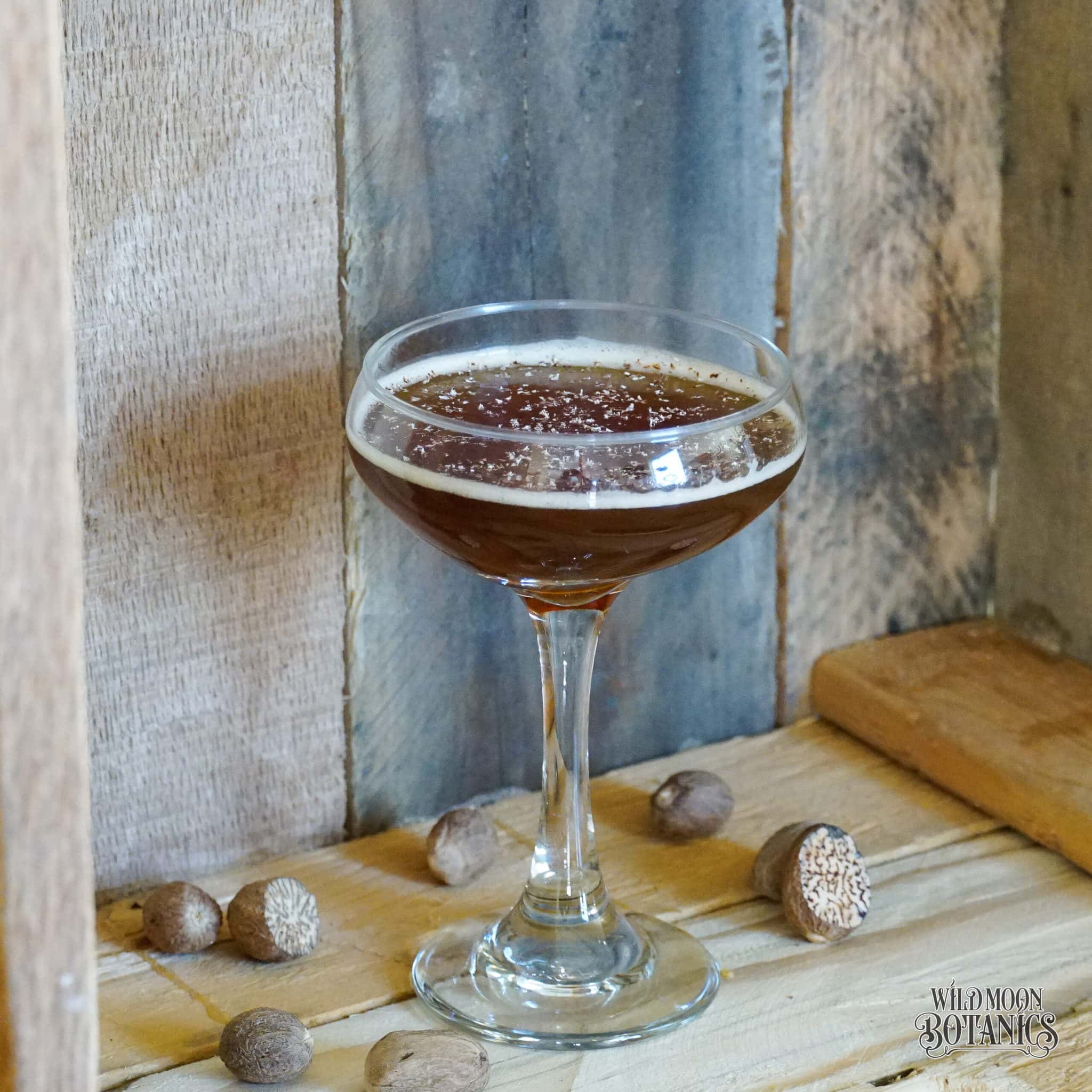 The Nutmegger | Roasted Dandelion Root | Wild Moon | Hartford Flavor